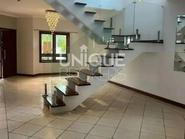 Casa / Sobrado em Condomínio para Venda em Vinhedo/SP Pinheirinho 5 Quartos