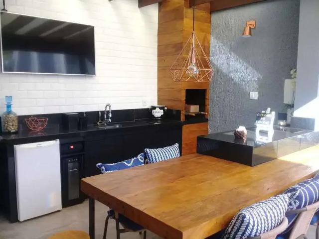 Casa / Sobrado em Condomínio para Venda em Vinhedo/SP Pinheirinho 3 Quartos