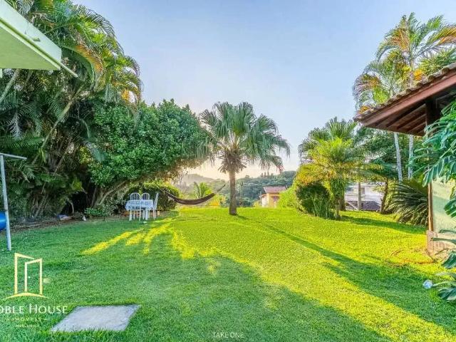 Casa / Sobrado em Condomínio para Venda em Vinhedo/SP Santa Cândida 4 Quartos