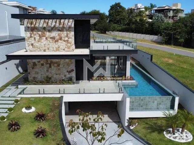 Casa / Sobrado em Condomínio para Venda em Vinhedo/SP Santa Cândida 6 Quartos