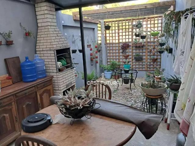 Casa / Sobrado em Condomínio para Venda em Volta Redonda/RJ Retiro 2 Quartos