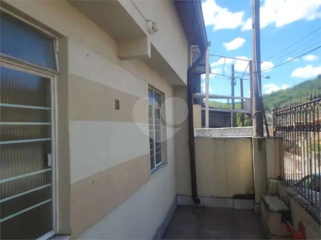 Casa / Sobrado em Condomínio para Venda em Volta Redonda/RJ Retiro 2 Quartos