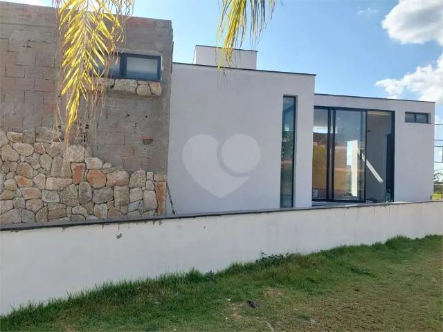 Casa / Sobrado em Condomínio para Venda em Votorantim/SP Alphaville Nova Esplanada 3 Quartos