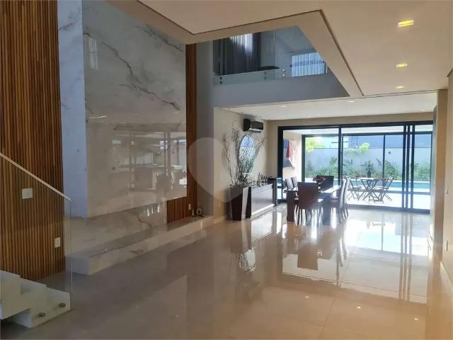 Casa / Sobrado em Condomínio para Venda em Votorantim/SP Alphaville Nova Esplanada 3 Quartos