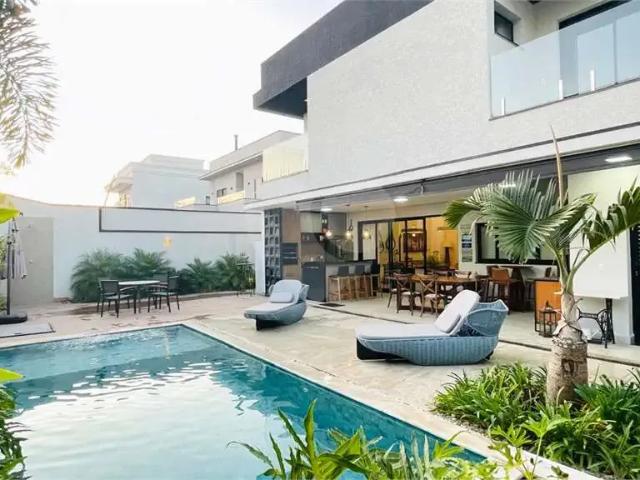 Casa / Sobrado em Condomínio para Venda em Votorantim/SP Alphaville Nova Esplanada 4 Quartos