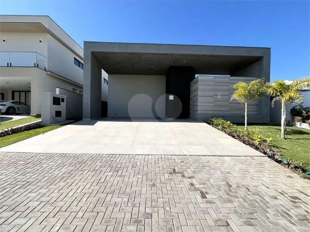 Casa / Sobrado em Condomínio para Venda em Votorantim/SP Alphaville Nova Esplanada 4 Quartos