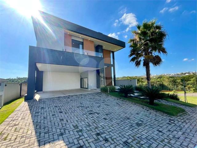 Casa / Sobrado em Condomínio para Venda em Votorantim/SP Alphaville Nova Esplanada 4 Quartos