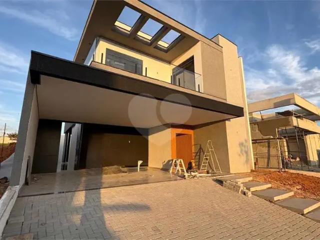 Casa / Sobrado em Condomínio para Venda em Votorantim/SP Alphaville Nova Esplanada 4 Quartos