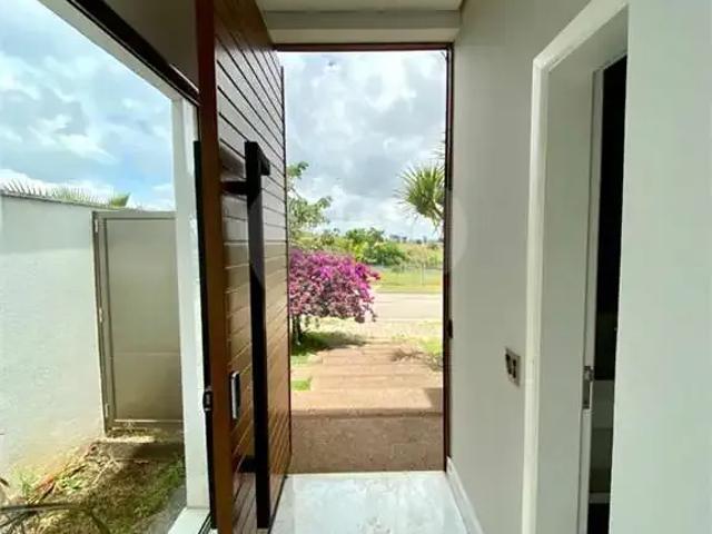Casa / Sobrado em Condomínio para Venda em Votorantim/SP Alphaville Nova Esplanada 5 Quartos