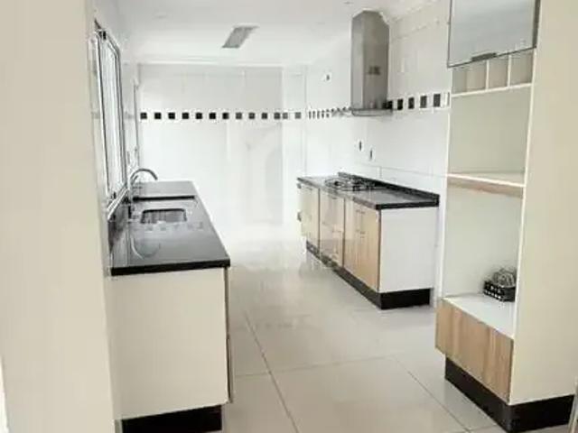 Casa / Sobrado em Condomínio para Venda em Votorantim/SP Condomínio Belvedere 3 Quartos