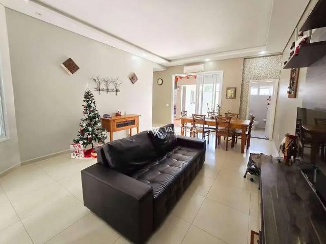 Casa / Sobrado em Condomínio para Venda em Votorantim/SP Parque Esplanada 3 Quartos