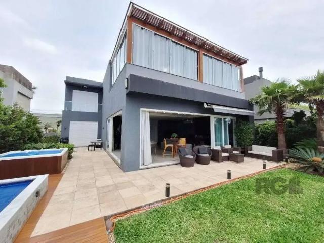 Casa / Sobrado em Condomínio para Venda em Xangri Lá/RS Marina 6 Quartos