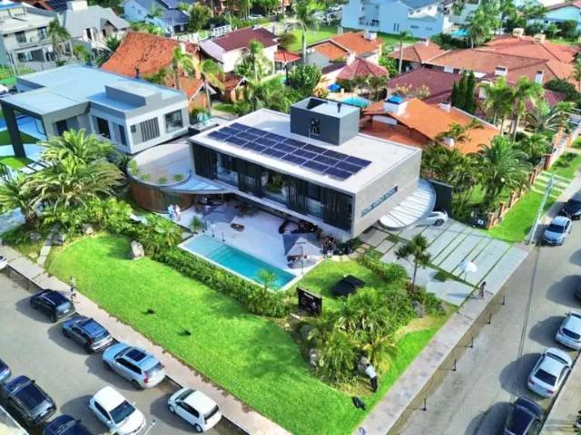 Casa / Sobrado em Condomínio para Venda em Xangri Lá/RS Atlântida 5 Quartos