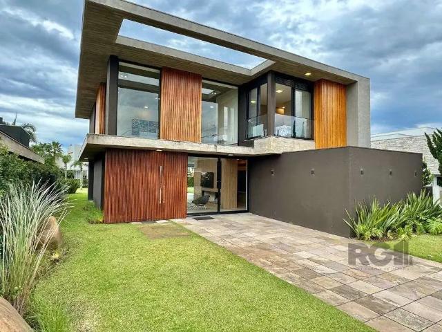 Casa / Sobrado em Condomínio para Venda em Xangri Lá/RS Atlântida 5 Quartos