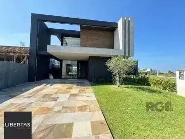 Casa / Sobrado em Condomínio para Venda em Xangri Lá/RS Centro 4 Quartos