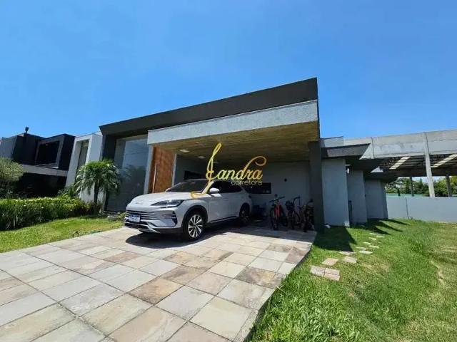 Casa / Sobrado em Condomínio para Venda em Xangri Lá/RS Centro 4 Quartos