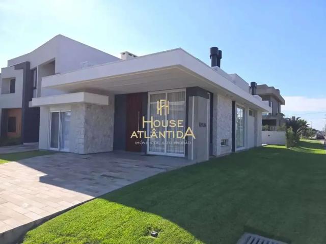 Casa / Sobrado em Condomínio para Venda em Xangri Lá/RS Centro 4 Quartos