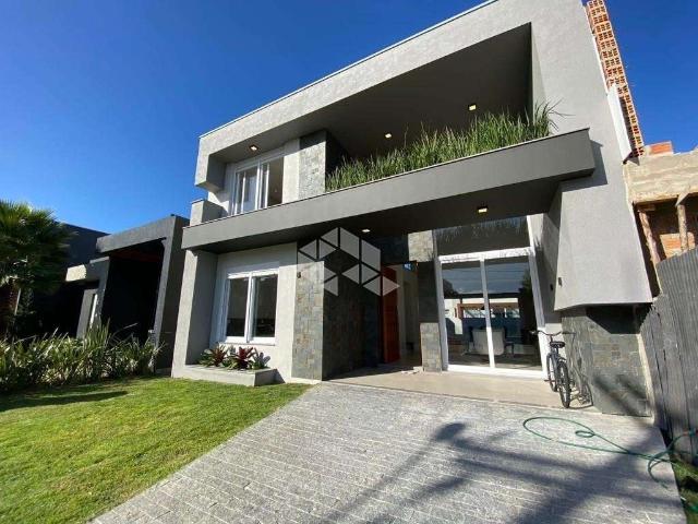 Casa / Sobrado em Condomínio para Venda em Xangri Lá/RS Centro 4 Quartos