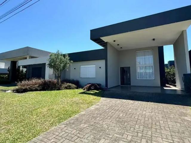 Casa / Sobrado em Condomínio para Venda em Xangri Lá/RS Centro 4 Quartos