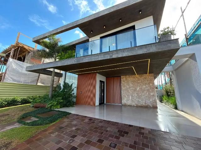 Casa / Sobrado em Condomínio para Venda em Xangri Lá/RS Centro 5 Quartos