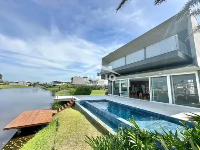 Casa / Sobrado em Condomínio para Venda em Xangri Lá/RS Centro 5 Quartos