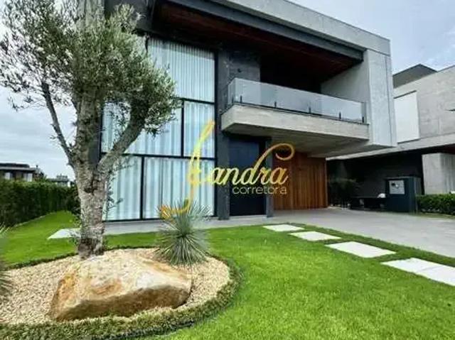 Casa / Sobrado em Condomínio para Venda em Xangri Lá/RS Centro 5 Quartos