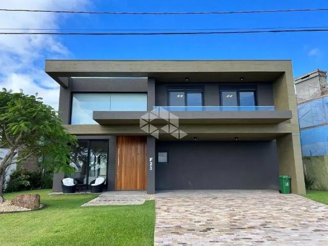 Casa / Sobrado em Condomínio para Venda em Xangri Lá/RS Centro 5 Quartos