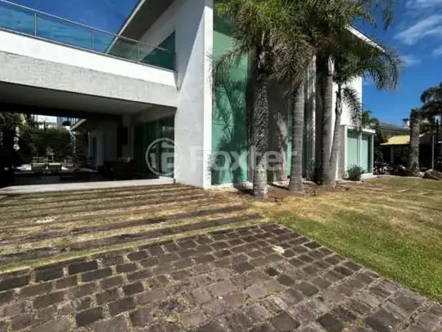 Casa / Sobrado em Condomínio para Venda em Xangri Lá/RS Centro 6 Quartos