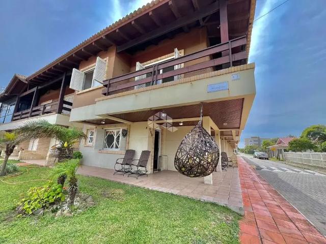 Casa / Sobrado em Condomínio para Venda em Xangri Lá/RS Rainha do Mar 3 Quartos