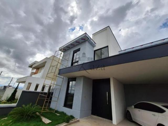 Casa Sobrado em Construção Residencial Reserva Rudá 3 Dormitórios 235m²