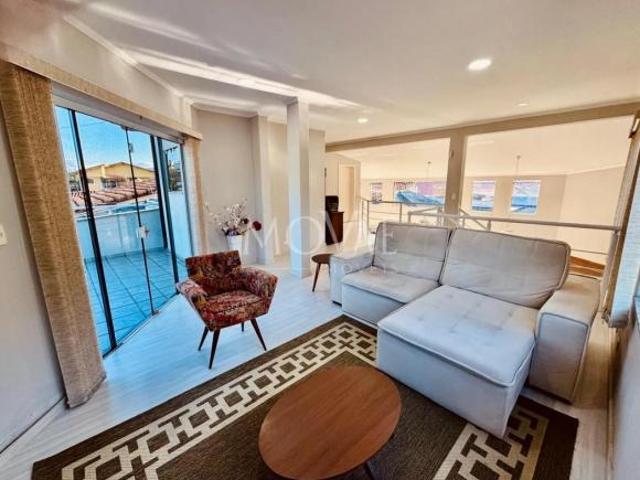 Casa Sobrado em Caraguatatuba