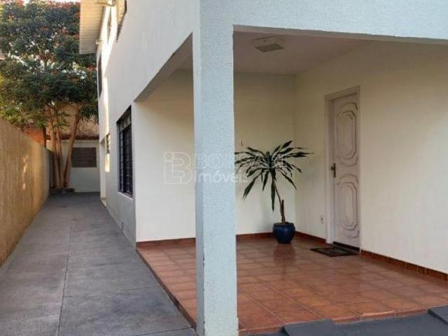 Casa Sobrado em Araraquara