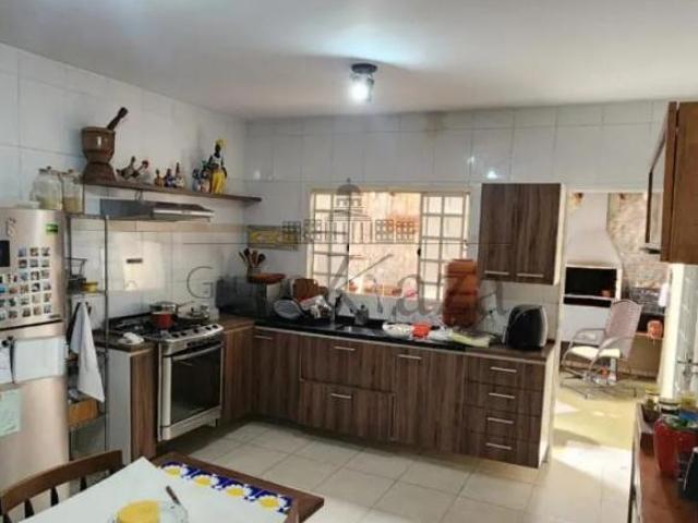 Casa Sobrado em Jacareí