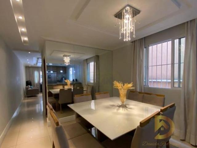 Casa Sobrado em Laranjeiras Caieiras