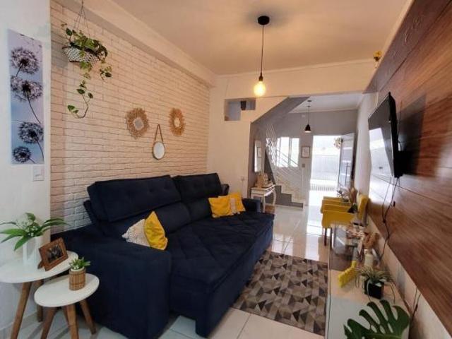 Casa Sobrado em Laranjeiras Caieiras