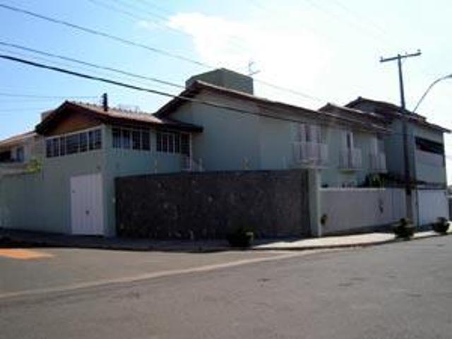 Casa Sobrado em São Carlos