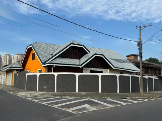 Casa Sobrado em São José dos Campos