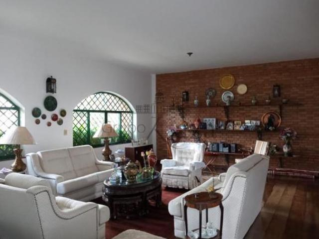 Casa Sobrado em São José dos Campos