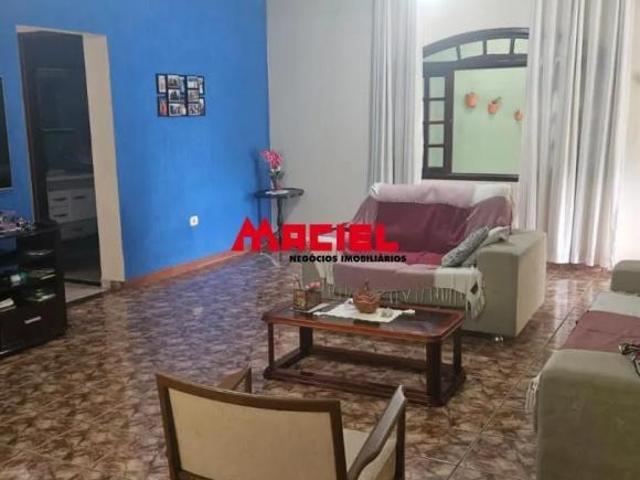 Casa Sobrado em São José dos Campos