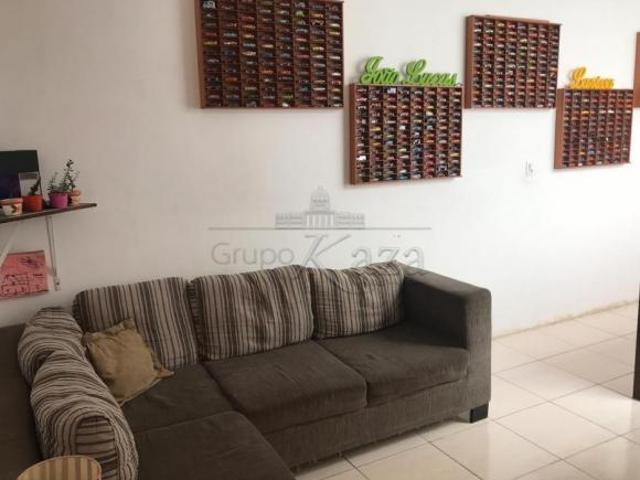 Casa Sobrado em São José dos Campos