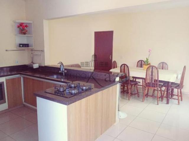 Casa Sobrado em São José dos Campos
