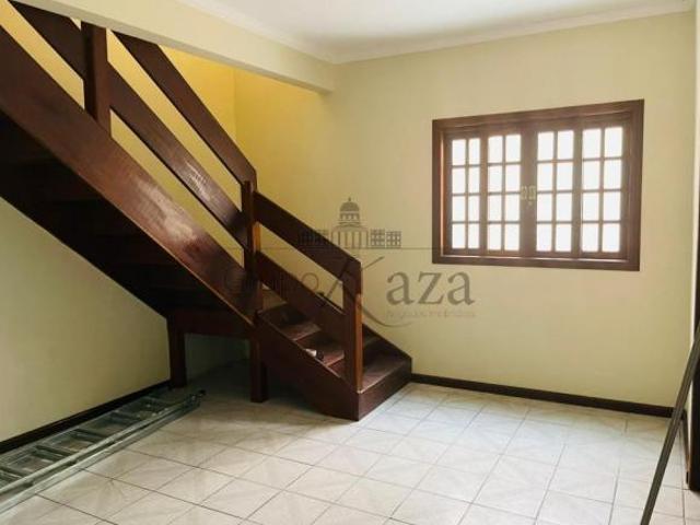 Casa Sobrado em São José dos Campos