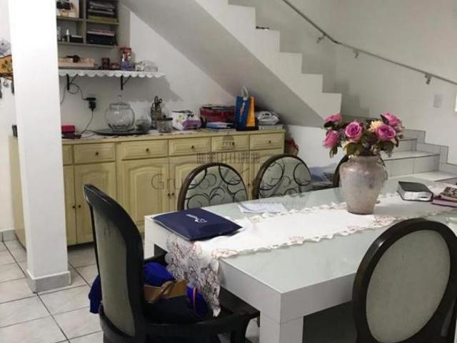 Casa Sobrado em São José dos Campos