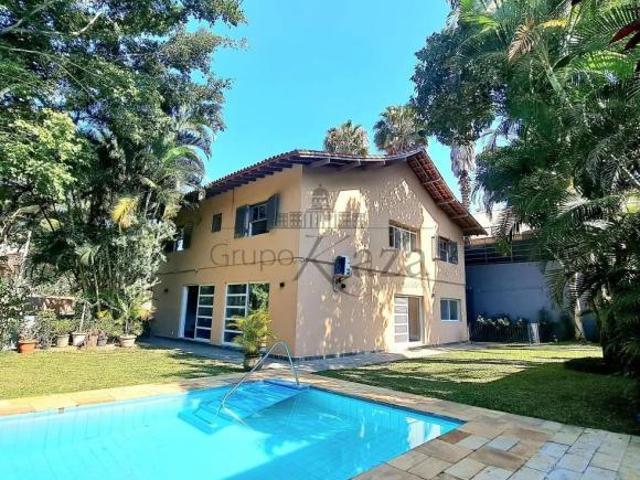 Casa Sobrado Fazenda Morumbi 4 suítes 330m²
