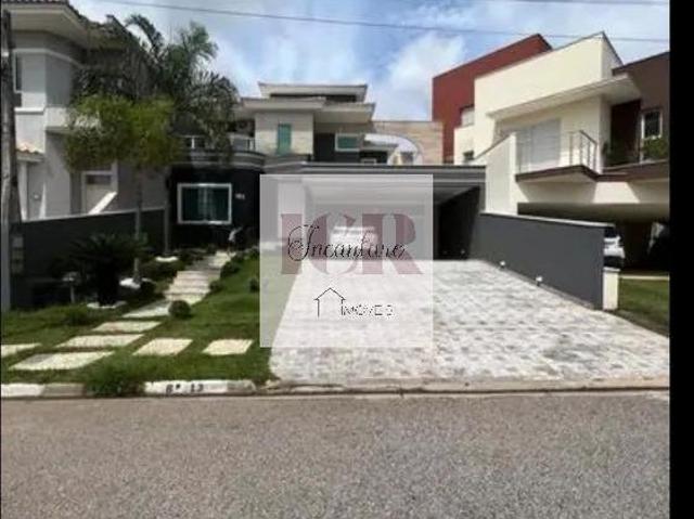 Casa Sobrado Ibiti do Paço Moderna com Piscina