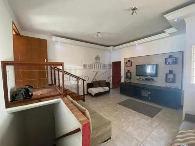Casa Sobrado Jacareí Parque Santo Antônio 3 Dormitórios 125m²