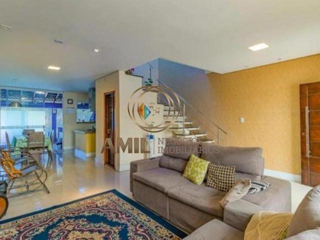 Casa Sobrado / Jardim Minas Gerais/ 03 dormitórios sendo suite / 134m²/ São José dos Campos