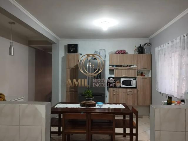 Casa Sobrado / Jardim Nova Florida/ 03 dormitórios com 1 suíte / 188m²/ São José dos Campos
