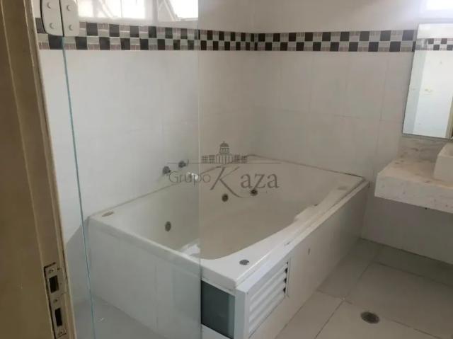 Casa Sobrado Jardim da Gloria 4 Dormitórios 343m²