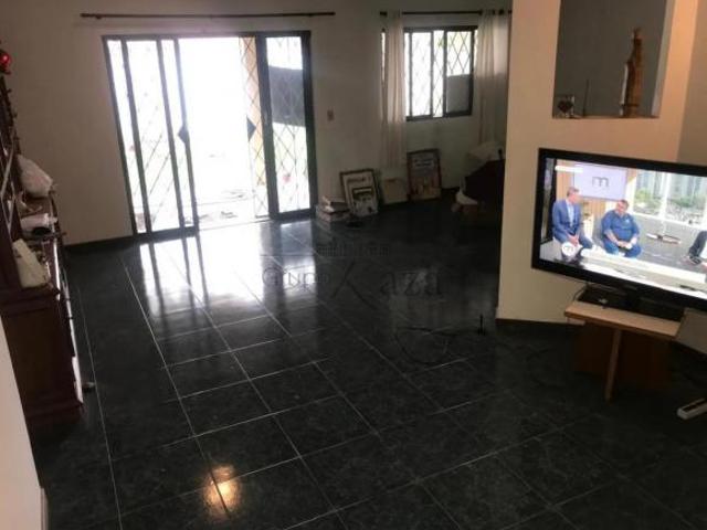 Casa Sobrado Jardim Esplanada 3 Dormitórios 365m²